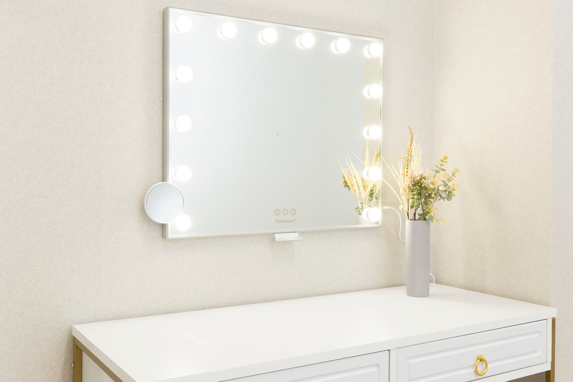 【目黒駅徒歩2分】【完全個室型レンタルサロン】エステ・整体・ネイル最適/即予約可能/備品無料/見学歓迎/固定光の写真12