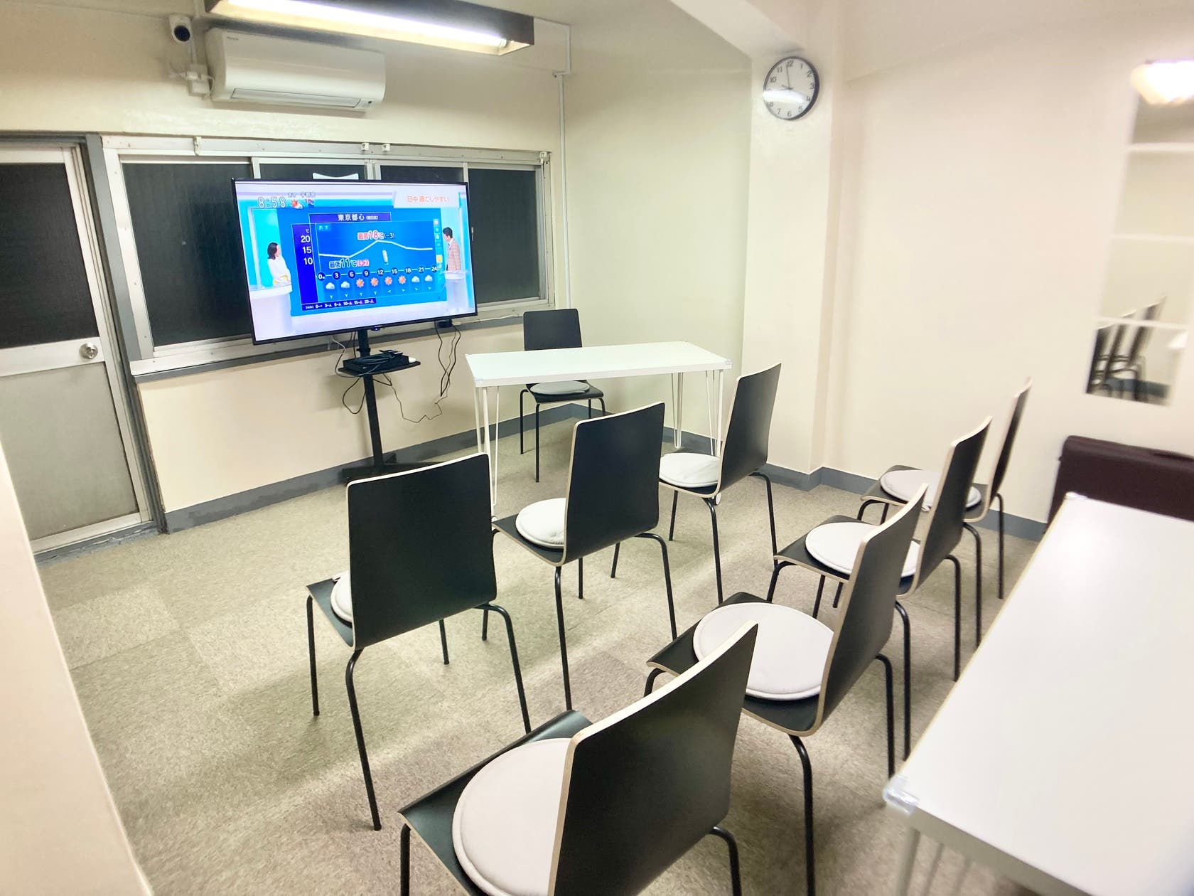 【神田 風月】🍀神田駅徒歩3分★大型TV・高速Wi-Fi無料★会議・レッスン・撮影・懇親会・ゲーム・施術等に♪の写真13