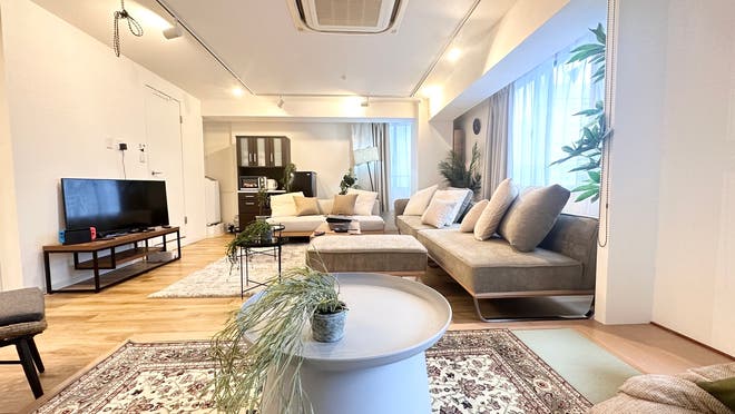 #ウッディGoburin501【新大久保】駅1分 クリスマス🎄忘年会🤶🍷レバノン産ワイン飲み放題🌸学割🌸推し活格安💰の写真3