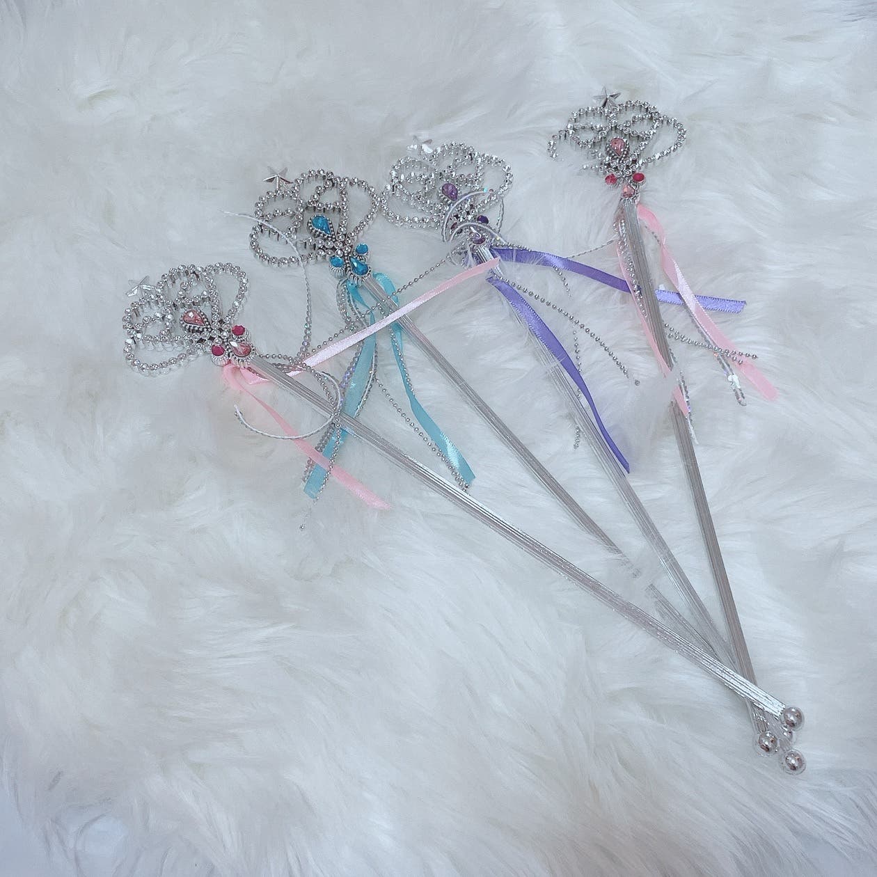 池袋から徒歩8分🎀　鑑賞会・推し会・女子会・本人不在の誕生日会・コスプレ撮影等　白ピンク系ルーム　ゴミ捨て可の写真9