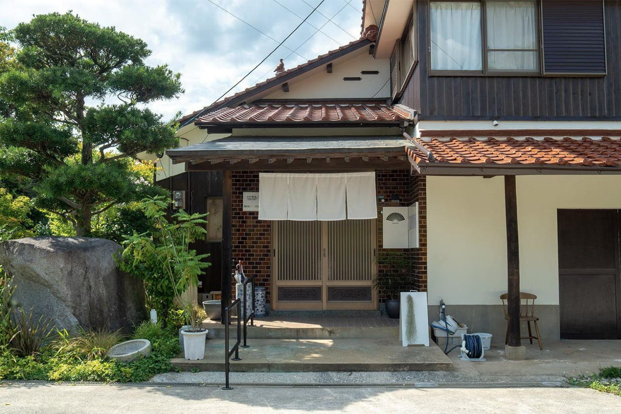 BUNKO | カフェスペース | 敷地内駐車場ありの写真4