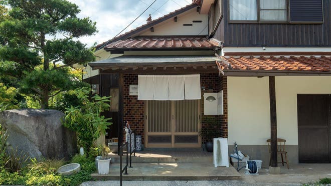 BUNKO | カフェスペース | 敷地内駐車場ありの写真4