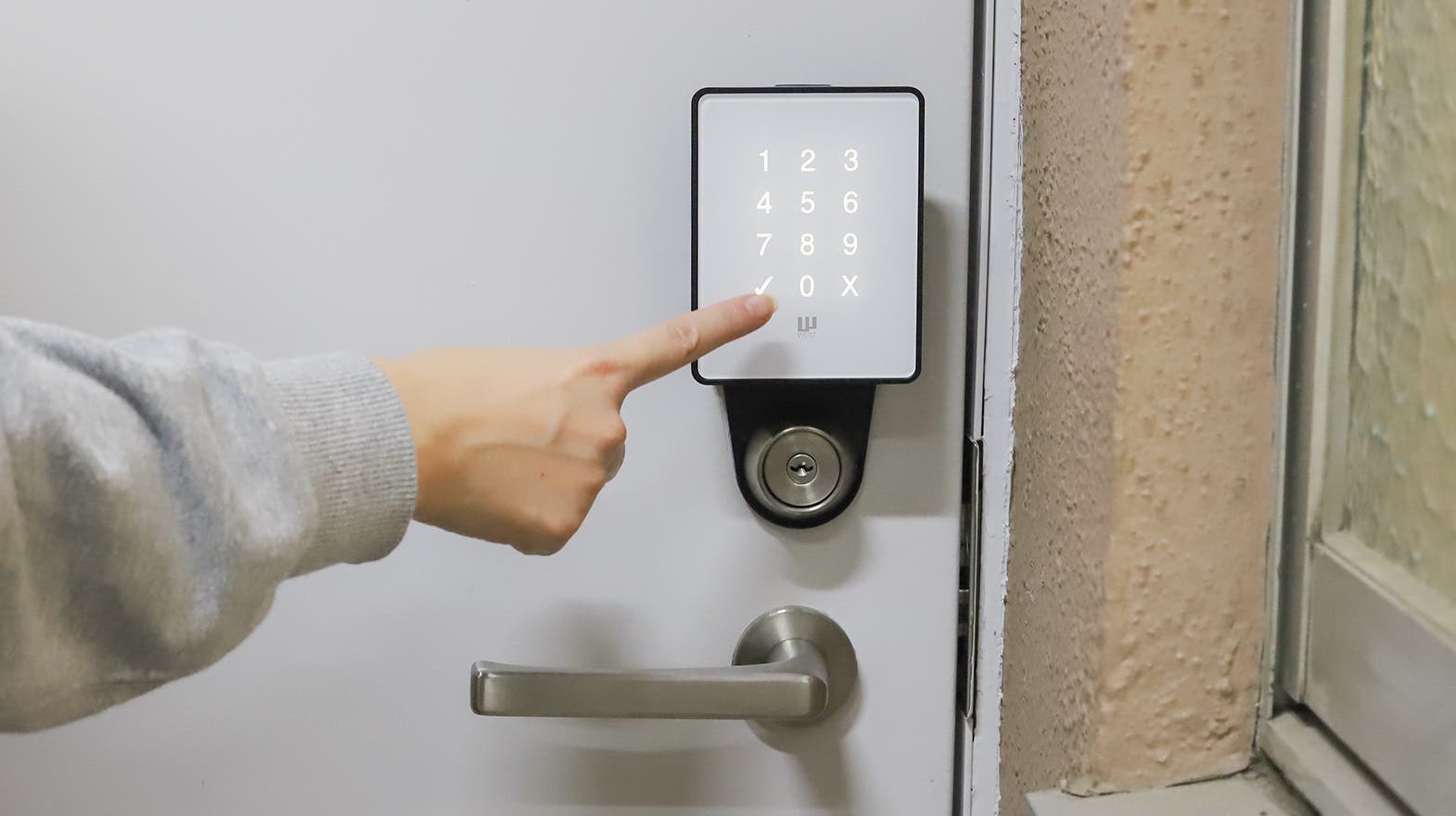 【原宿/竹下口徒歩１分】会議や打合わせに最適な多目的レンタルスペース｜電源 WiFi プロジェクター＜Holz＞原宿Dの写真10