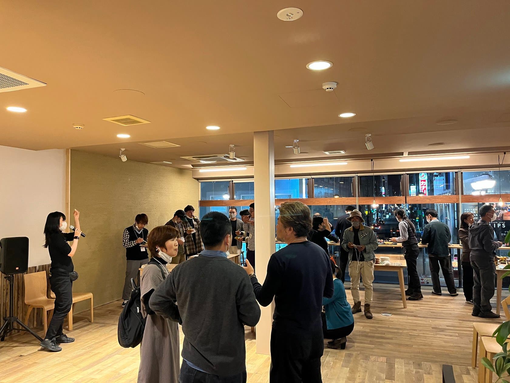 【イベント貸切利用】自然と温かみのある空間でイベント利用の写真2