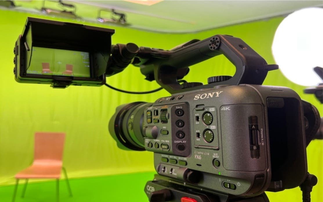 【五反田徒歩8分】全プランにスタッフ・機材費込み！様々なシーンで撮影可能な合成バーチャルスタジオの写真11