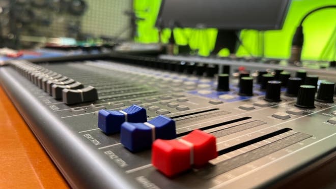 【五反田徒歩8分】全プランにスタッフ・機材費込み!様々なシーンで撮影可能な合成バーチャルスタジオの写真14