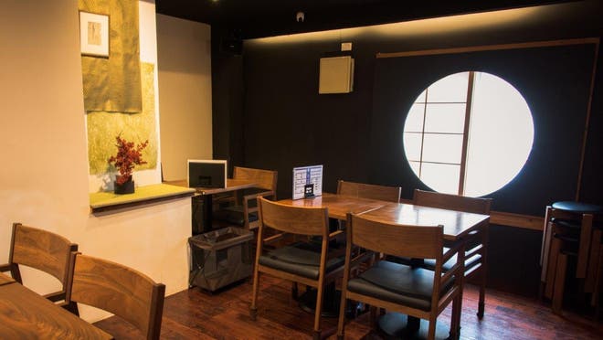 落着いた雰囲気の本格BAR仕様|各種撮影、ロケ、動画配信、会議、セミナーなどに◎|虎ノ門・神谷町、駅徒歩2分!の写真5