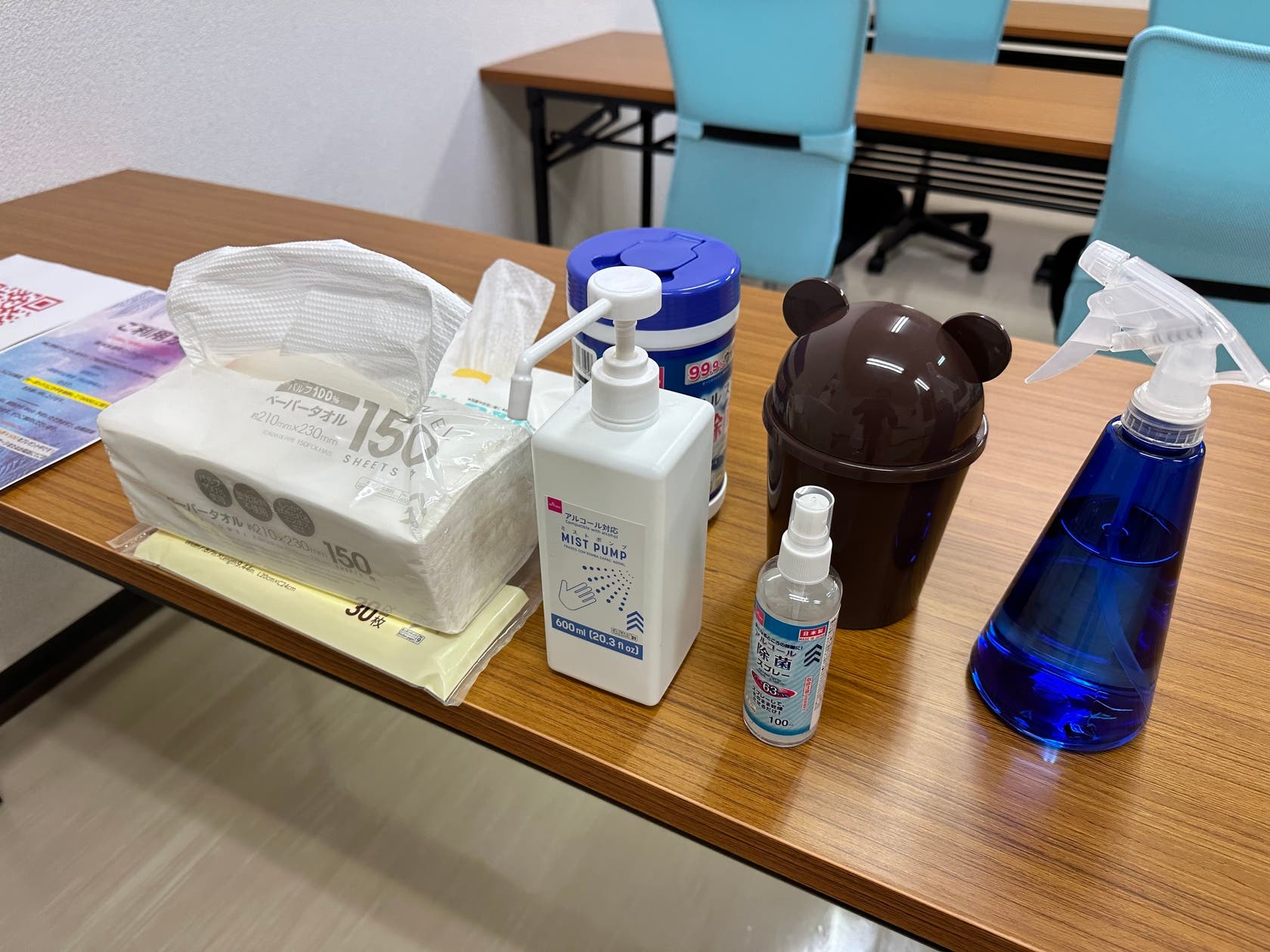 【当日半額】【長時間・貸切特割】高速Wi-Fi無料 熊本中心街 18名以上座れる 姿見 ホワイトボード ボドゲの写真18