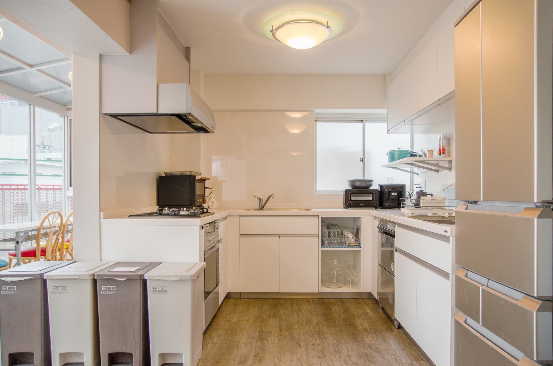 【無料Wi-Fi・調理器具完備！】新宿西口駅から徒歩3分！高層ビルのネオンに囲まれながら屋上テラスでBBQを楽しめる！の写真6