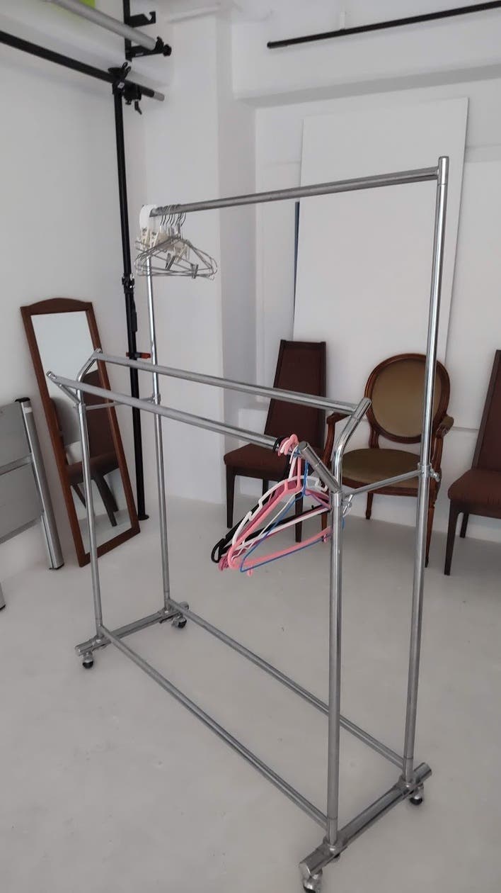 ハンガーラックの画像1