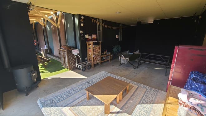 屋根付きで安心BBQ可★最新DAMカラオケ★川遊びOK★ファミリー・グループに最適!カラオケ・BBQはオプションの写真24