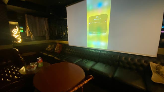 駅1分❗️❕女子会🍷🆕カラオケ✨🎤最新機種マックスGO導入!🎤大迫力な大型スクリーン🎬があるバー🍷🍺の写真6