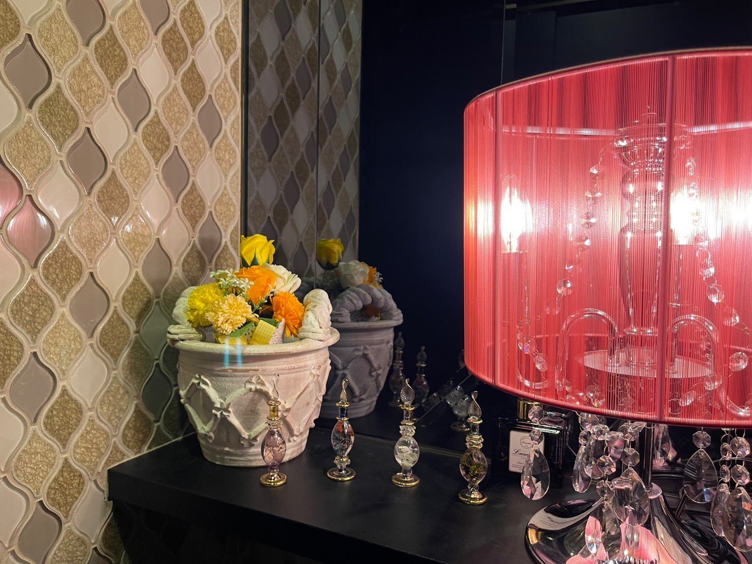 駅1分❗️❕女子会🍷🆕カラオケ✨🎤最新機種マックスGO導入！🎤大迫力な大型スクリーン🎬があるバー🍷🍺の写真11