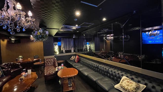 駅1分❗️❕女子会🍷🆕カラオケ✨🎤最新機種マックスGO導入!🎤大迫力な大型スクリーン🎬があるバー🍷🍺の写真14