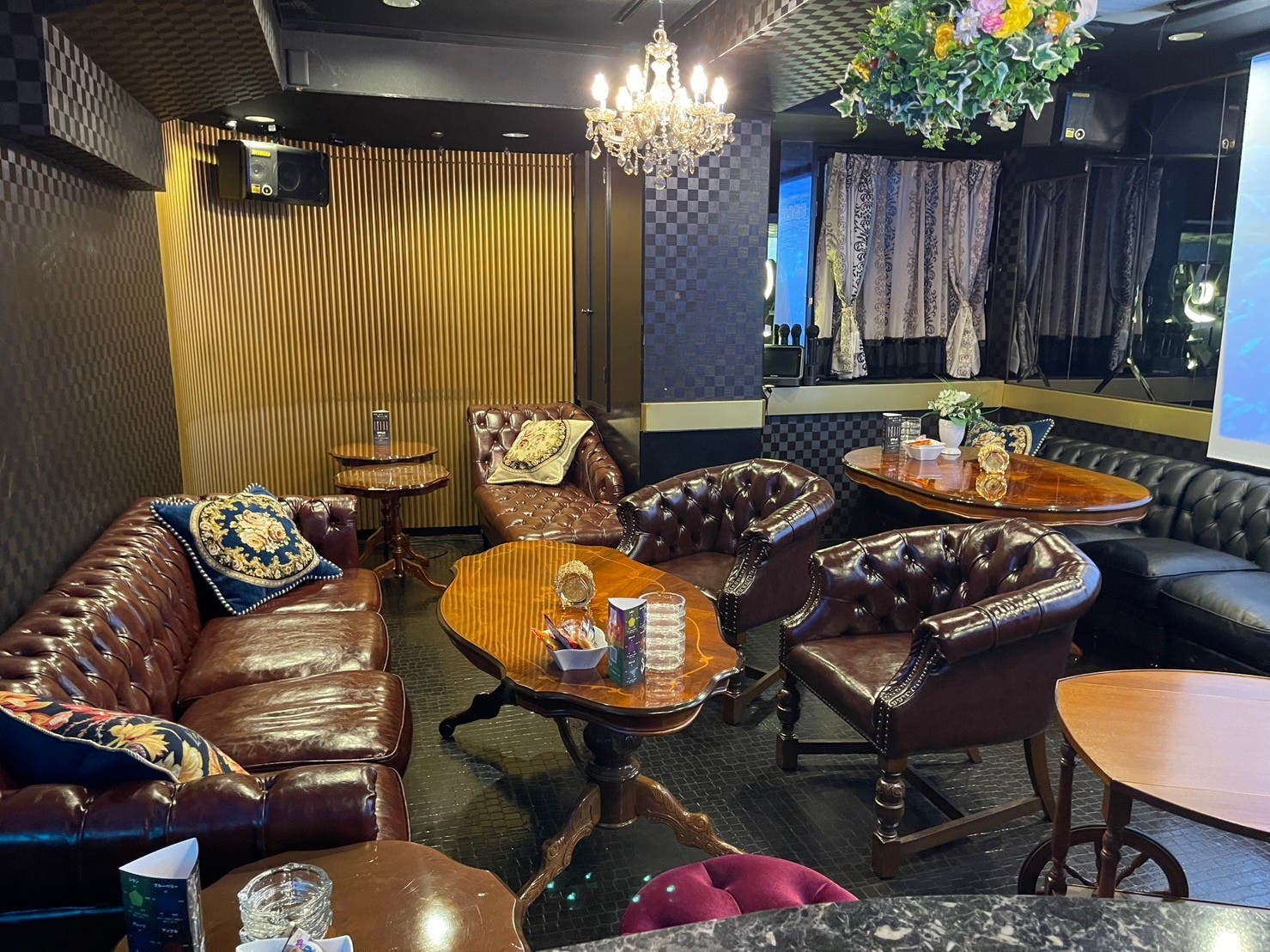 駅1分❗️❕女子会🍷🆕カラオケ✨🎤最新機種マックスGO導入！🎤大迫力な大型スクリーン🎬があるバー🍷🍺の写真15