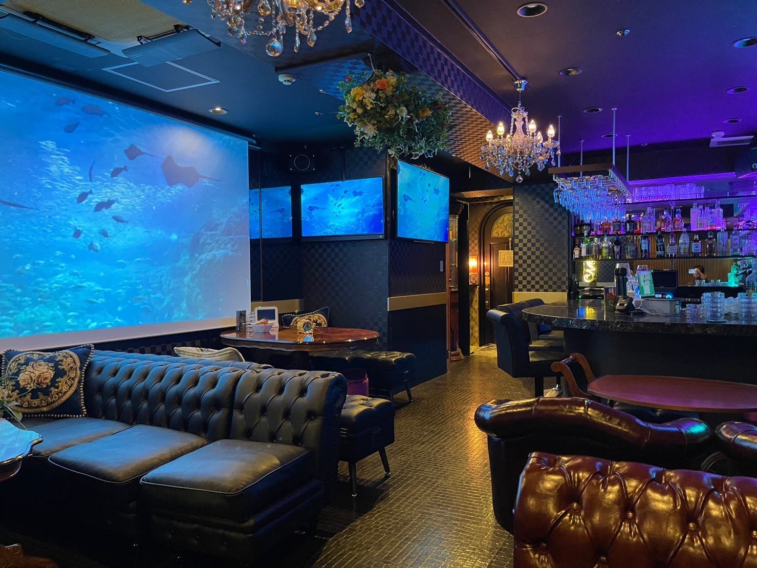 駅1分❗️❕女子会🍷🆕カラオケ✨🎤最新機種マックスGO導入！🎤大迫力な大型スクリーン🎬があるバー🍷🍺の写真19