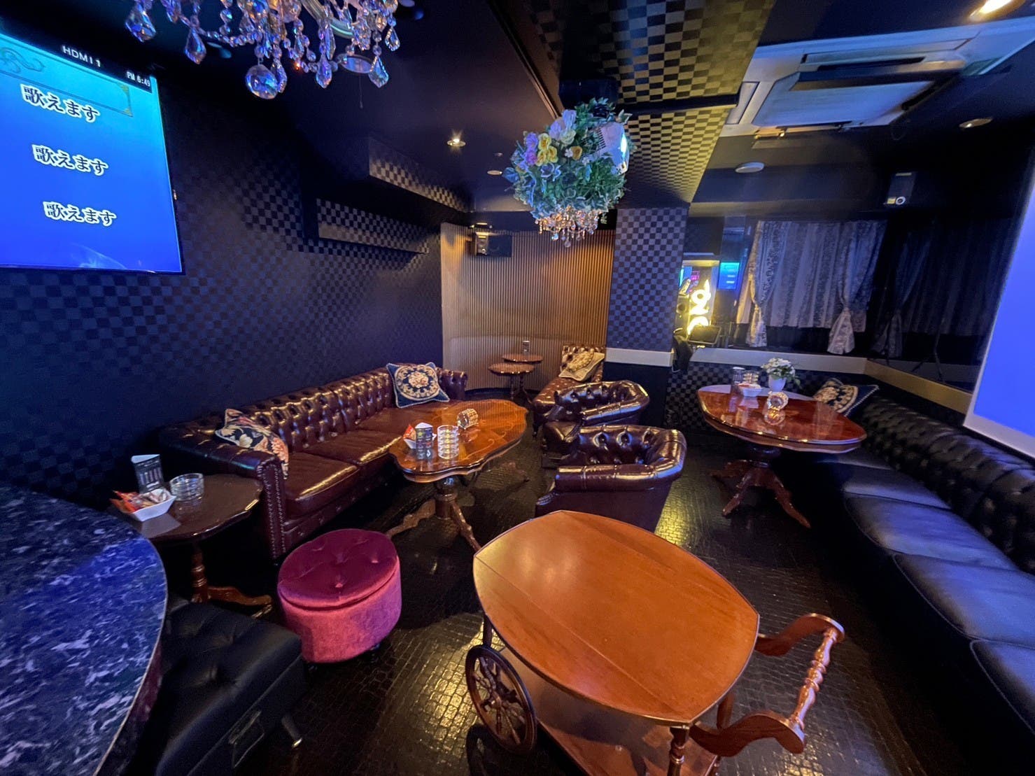 駅1分❗️❕女子会🍷🆕カラオケ✨🎤最新機種マックスGO導入！🎤大迫力な大型スクリーン🎬があるバー🍷🍺の写真20