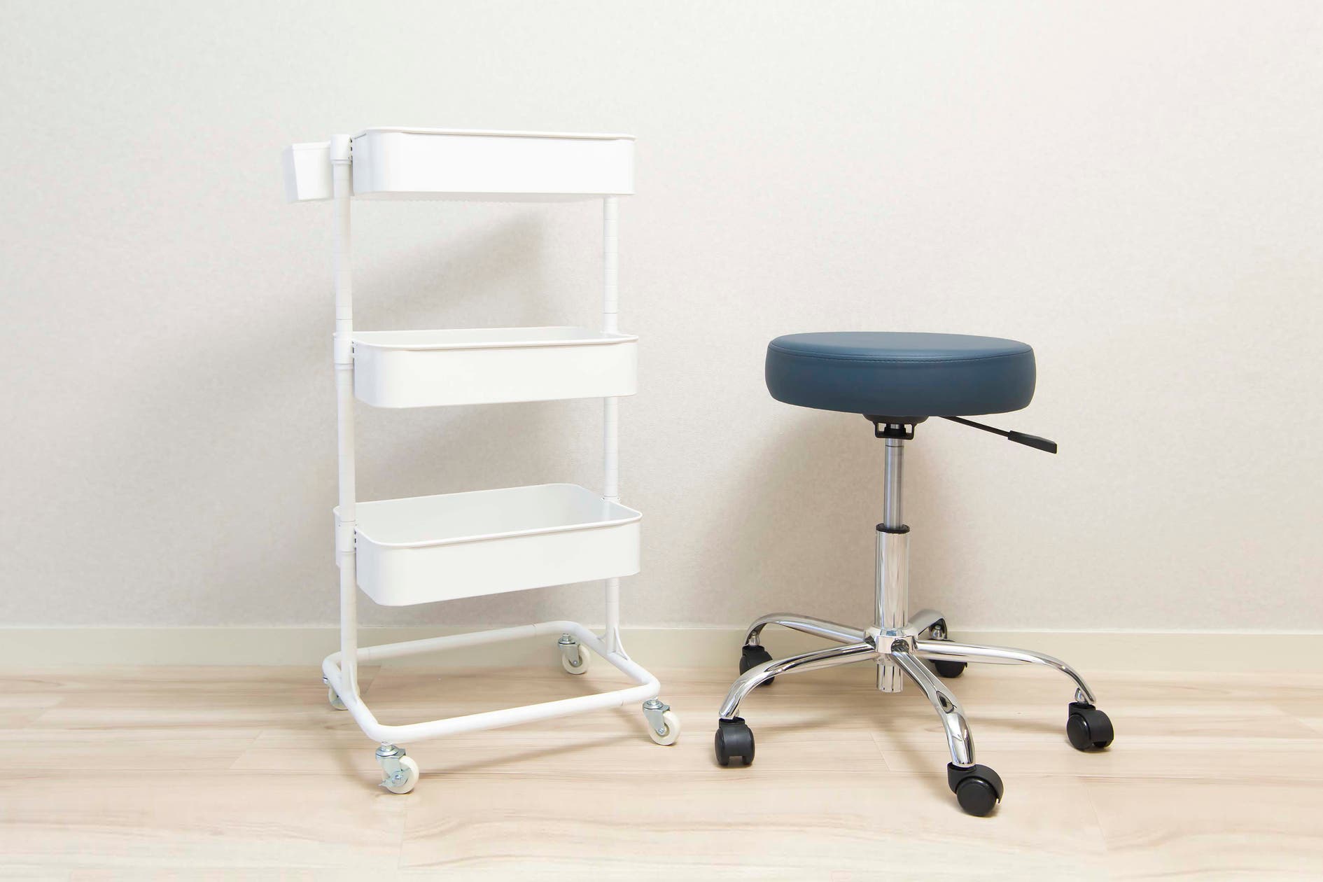 【目黒駅徒歩2分】【完全個室型レンタルサロン】エステ・整体・ネイル最適/即予約可能/備品無料/見学歓迎/固定光の写真18