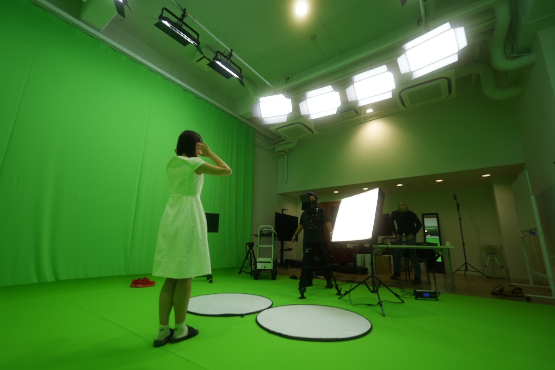 ライブ配信・動画撮影(クロマキー＆白ホリ)スタジオ　♪豊富なレンタル機材の写真9