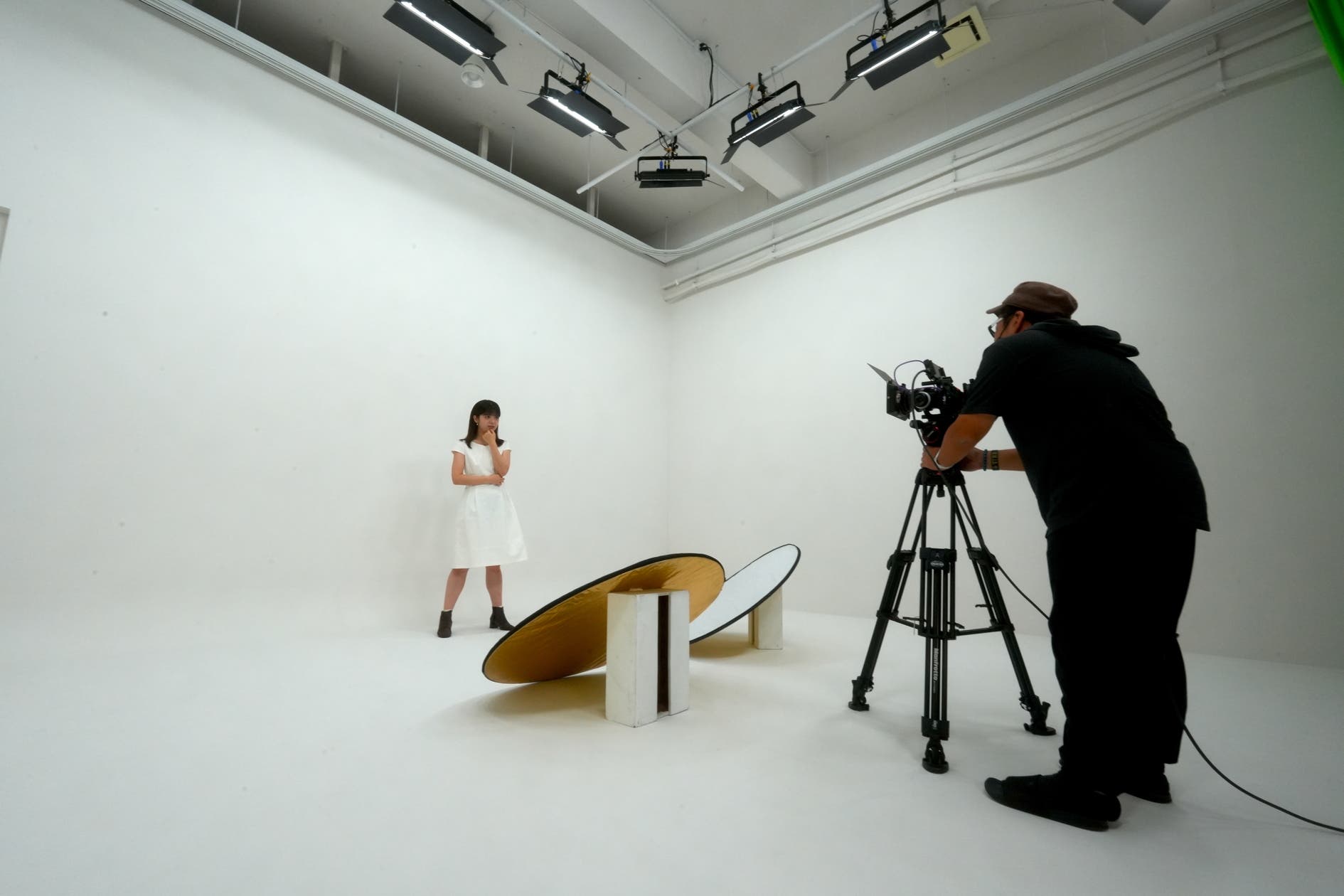 ライブ配信・動画撮影(クロマキー＆白ホリ)スタジオ　♪豊富なレンタル機材の写真8