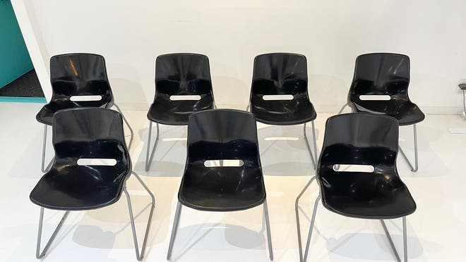 【横浜駅5分】真っ白綺麗で清潔感有り✨地域最安|駅近|幅8.6m大型鏡|43平米|ヨガマット10枚|バレエバー|リノリュウムの写真24