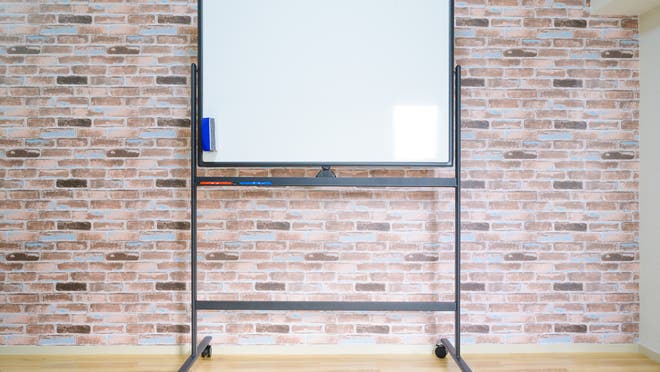 【FRIENDS XVI】天神南駅徒歩10秒!20名収容、会議、撮影、ボードゲーム、など可能!プロジェクター等無料!光回線の写真13