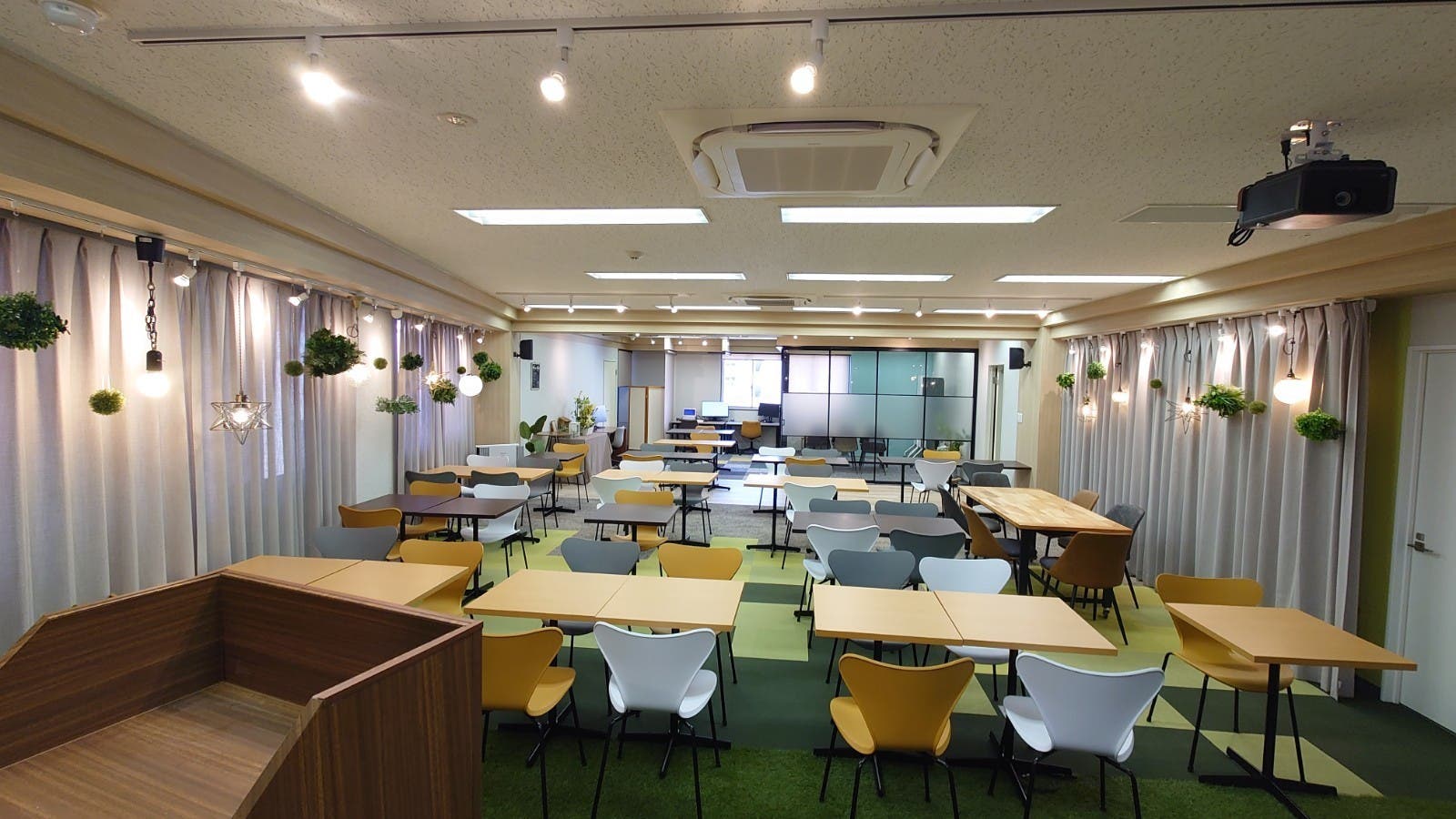 オンライン配信サービスとデザイナーズ会議室がセットになったプラン♪Zoom会議やYouTube配信などのハイブリッドにお勧め！の写真9