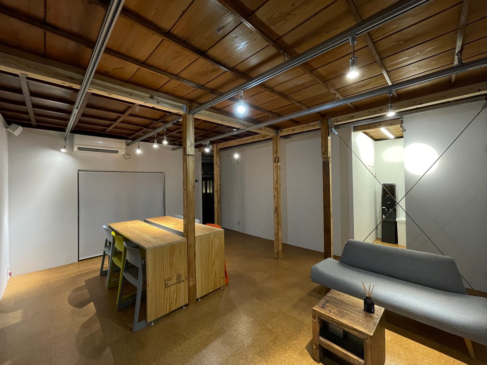 ［武蔵小杉8分］古民家フルリノベーション/デザイナーズ/最新設備/大テーブル/広々キッチンの写真3