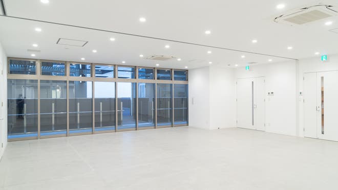 【スペース2+3】名古屋丸の内/伏見駅から徒歩5分!白を基調とした清潔感あるレンタルスペース/貸会議室!の写真4