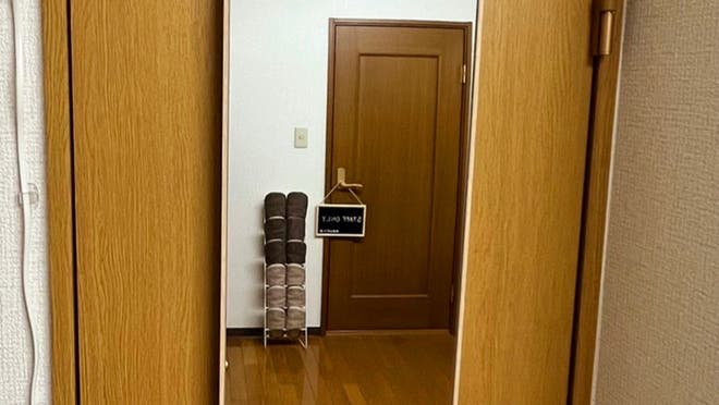 草加駅東口から徒歩3分/24時まで使える/お部屋タイプの小さな会議室/Wifi/web面談/女子会/推し活/ボードゲームの写真14