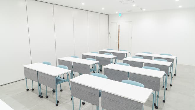 【スペース2】名古屋丸の内/伏見駅から徒歩5分!白を基調とした清潔感のあるレンタルスペース/貸会議室!の写真3