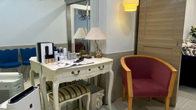 銀座駅近く、エステ・ネイルなどに使える個室完備のサロンの写真5