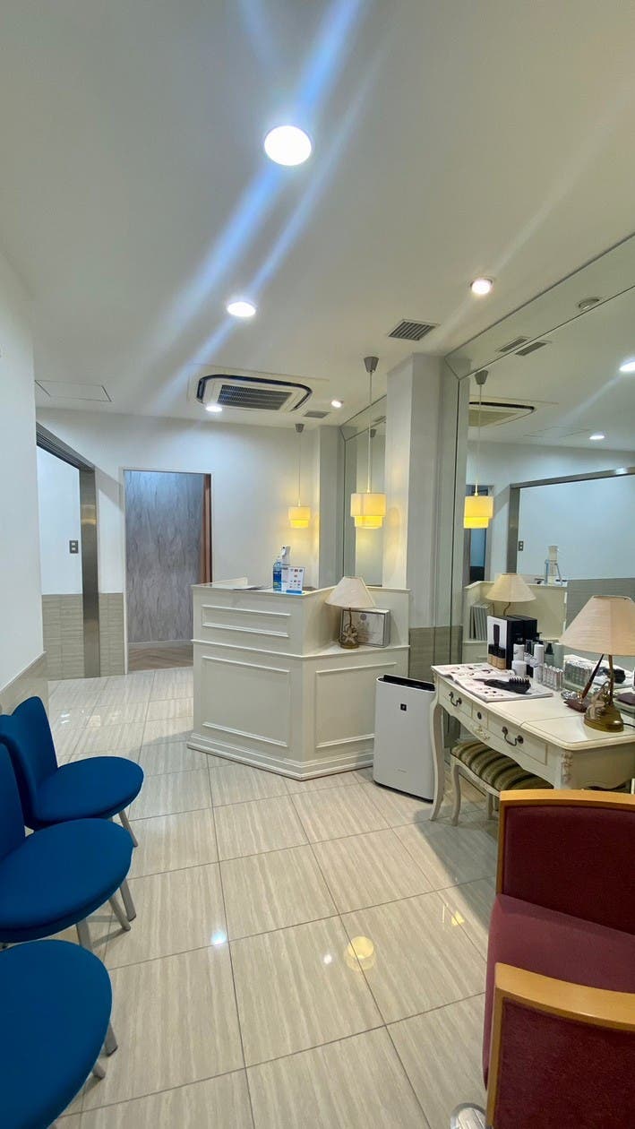 銀座駅近く、エステ・ネイルなどに使える個室完備のサロンの写真11