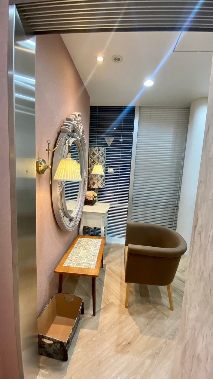 銀座駅近く、エステ・ネイルなどに使える個室完備のサロンの写真12