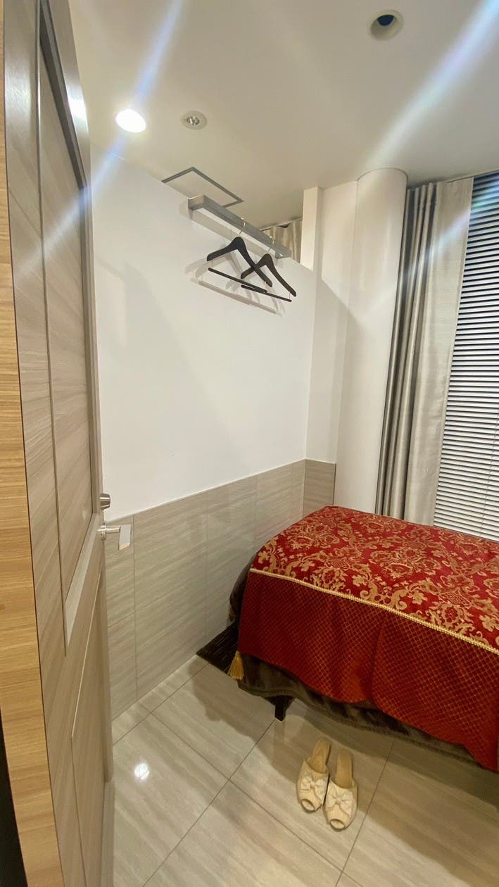 銀座駅近く、エステ・ネイルなどに使える個室完備のサロンの写真15