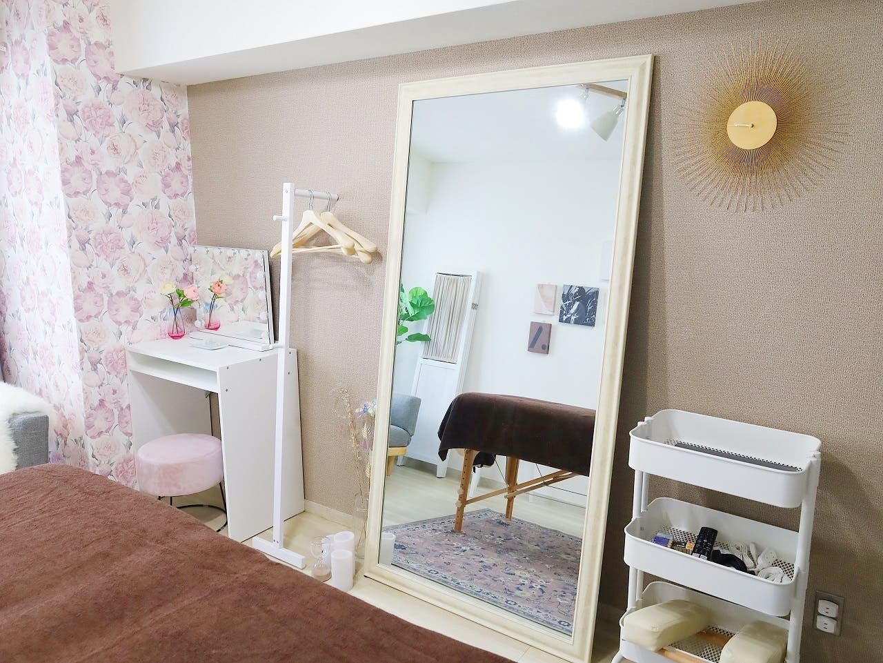 リピート割15%❣48時間キャンセル無料❣新宿３丁目徒歩2分✨映えるインテリア🍃エステ🧴に、撮影📷に🌸即日予約可🍃の写真6