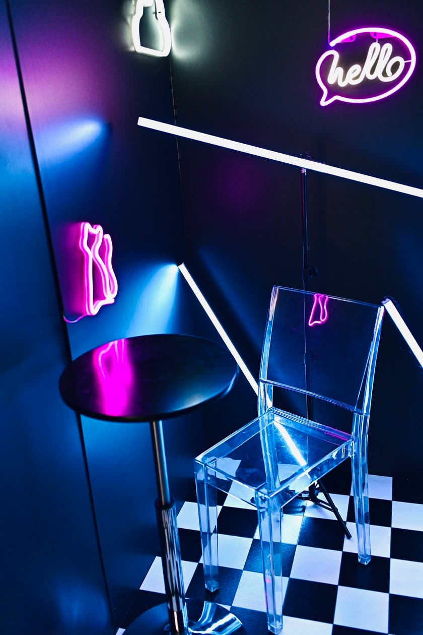 期間限定クリスマスツリー🎄「自然光ブース・ピンクブース・ゲーミングブース・ネオン・カラーペーパー(背景紙)」池袋駅〜東上線5分の写真13