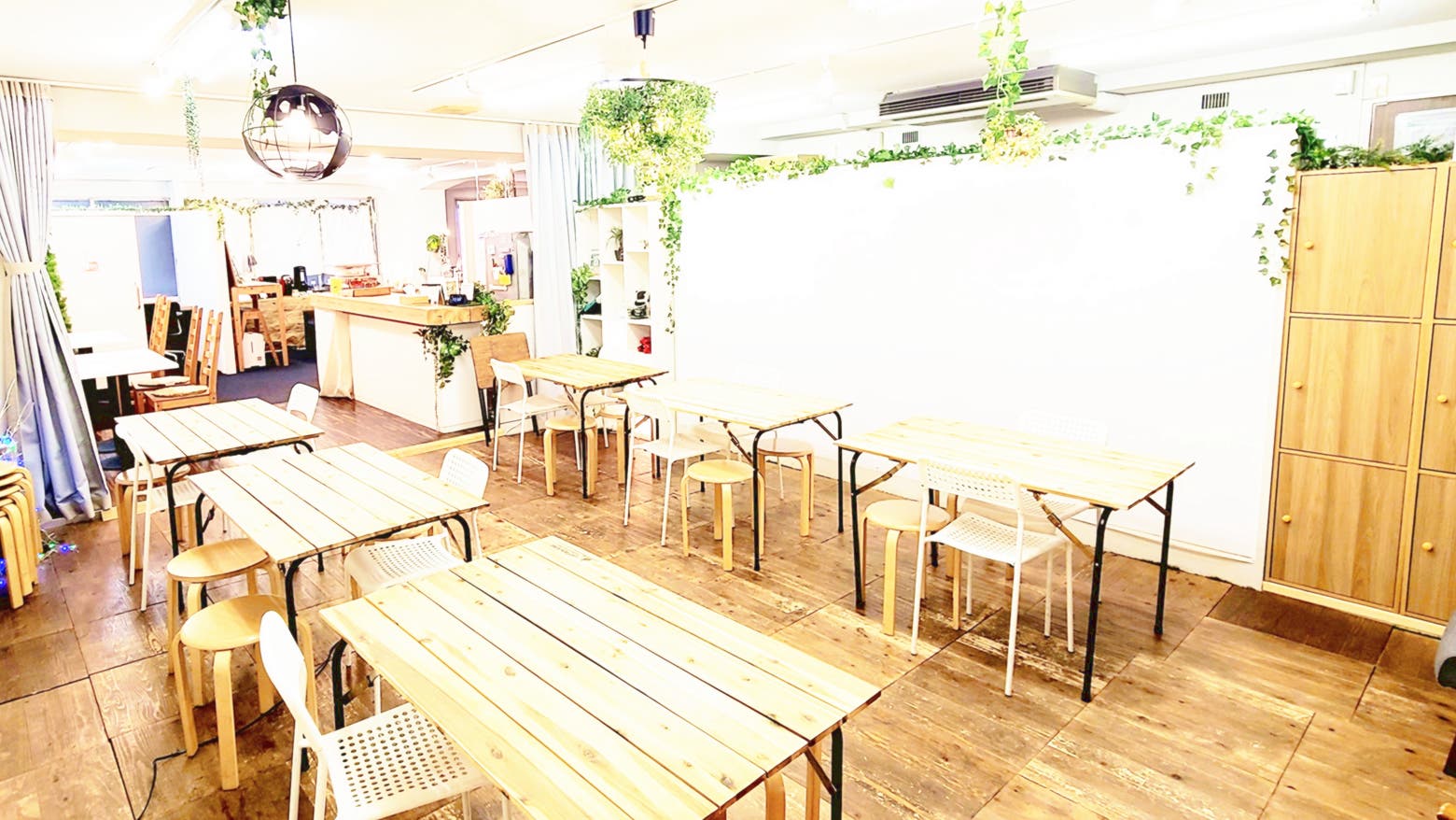 🎅クリスマス装飾🎄🔔【駅前】緑広がる和らぎのボタニカルスペース♪大阪市/北区/梅田/扇町/天満/南森町のイベント・会議にの写真4