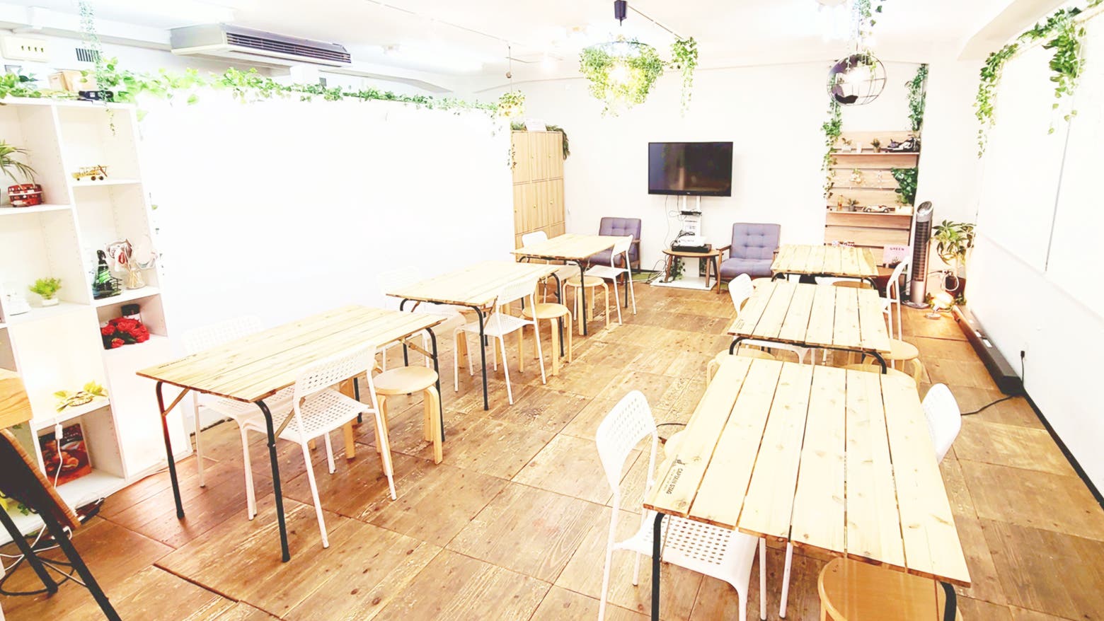 🎅クリスマス装飾🎄🔔【駅前】緑広がる和らぎのボタニカルスペース♪大阪市/北区/梅田/扇町/天満/南森町のイベント・会議にの写真3