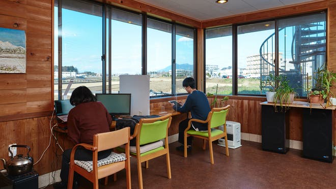 rooms コワーキングスペースの写真1