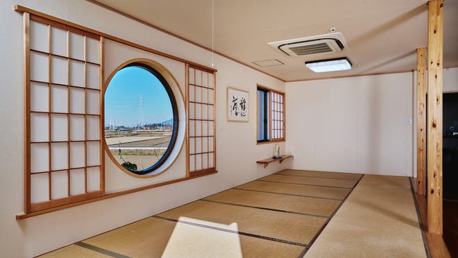 【畳・机・椅子5席】rooms イベントスペースの写真2