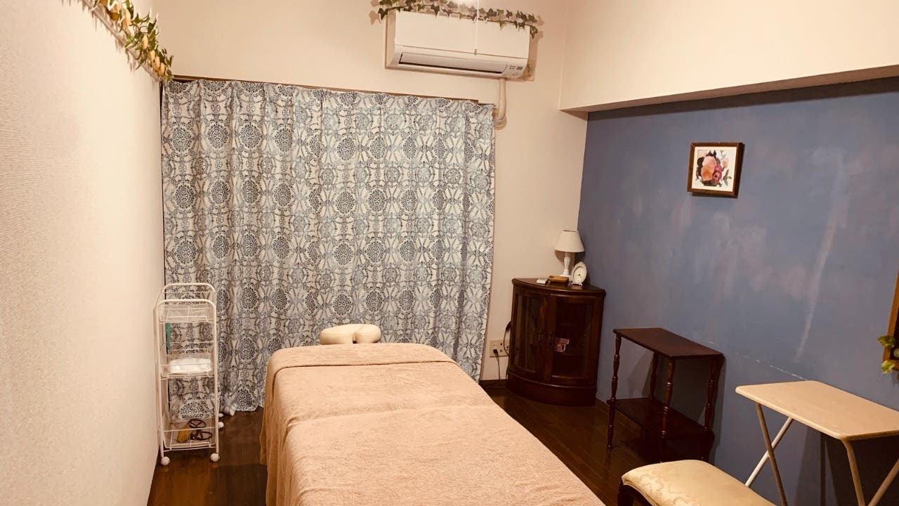 【久屋大通駅から徒歩５分】女性がときめくレンタルサロンの写真1