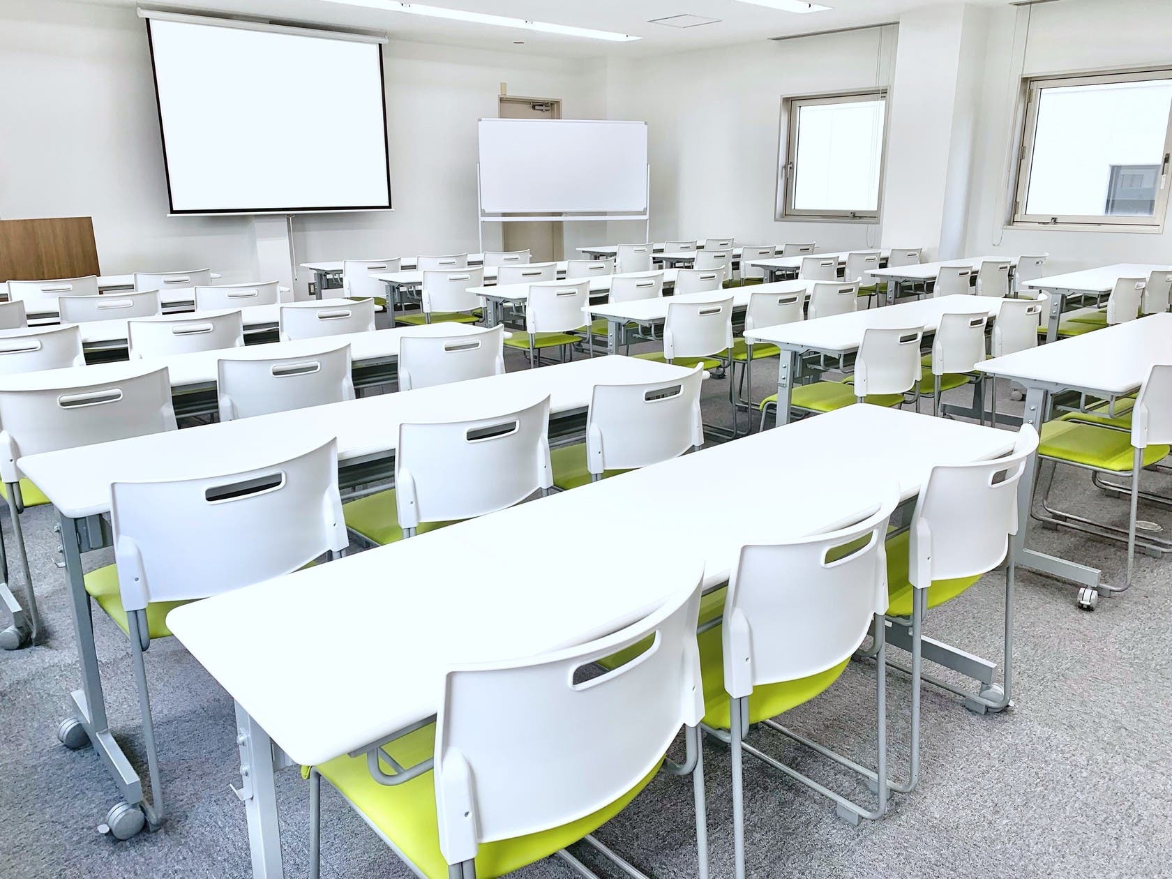 【名古屋市中区貸会議室シスグリーン】上前津駅徒歩1分/～54名(最大60名)/スタッフ常駐/無料Wi-Fi/会議室/の写真5