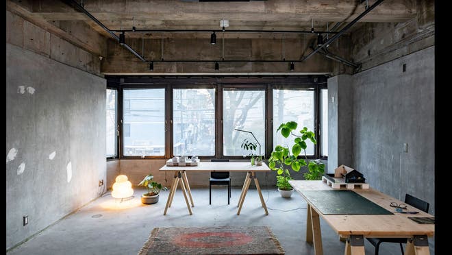 【レビュー10%オフ】 コンクリスペース201・南窓自然光・天井高3m・フォトスタジオ【JR・名鉄 岐阜駅徒歩15分】の写真1