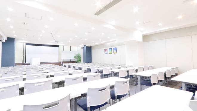 【JR新宿駅 徒歩2分!101名利用可!】プロジェクター・マイク・WiFi無料!ふれあい貸し会議室 新宿No63の写真2