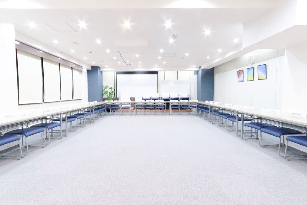 【JR新宿駅 徒歩2分！101名利用可！】プロジェクター・マイク・WiFi無料！ふれあい貸し会議室 新宿No63の写真13