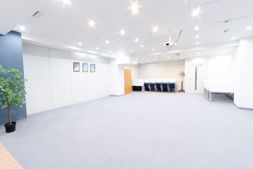 【JR新宿駅 徒歩2分！101名利用可！】プロジェクター・マイク・WiFi無料！ふれあい貸し会議室 新宿No63の写真20