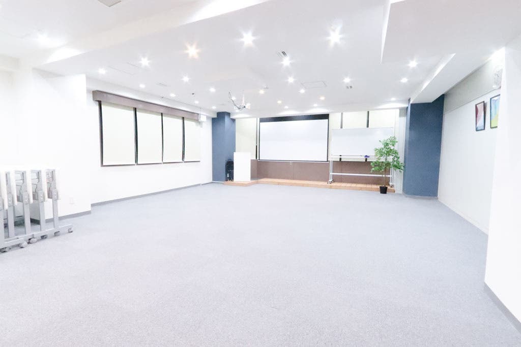 【JR新宿駅 徒歩2分！101名利用可！】プロジェクター・マイク・WiFi無料！ふれあい貸し会議室 新宿No63の写真22