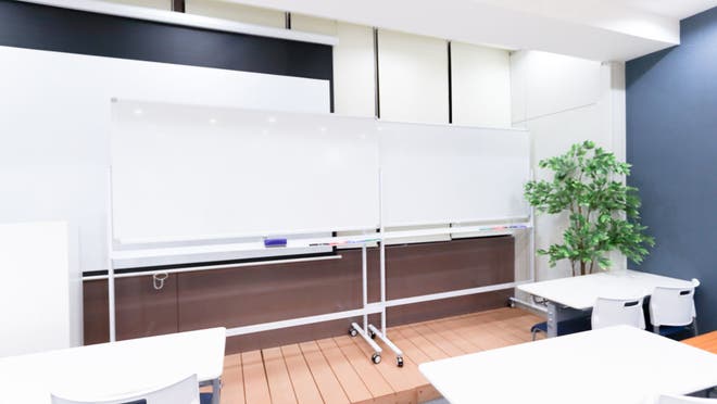 【JR新宿駅 徒歩2分!101名利用可!】プロジェクター・マイク・WiFi無料!ふれあい貸し会議室 新宿No63の写真26