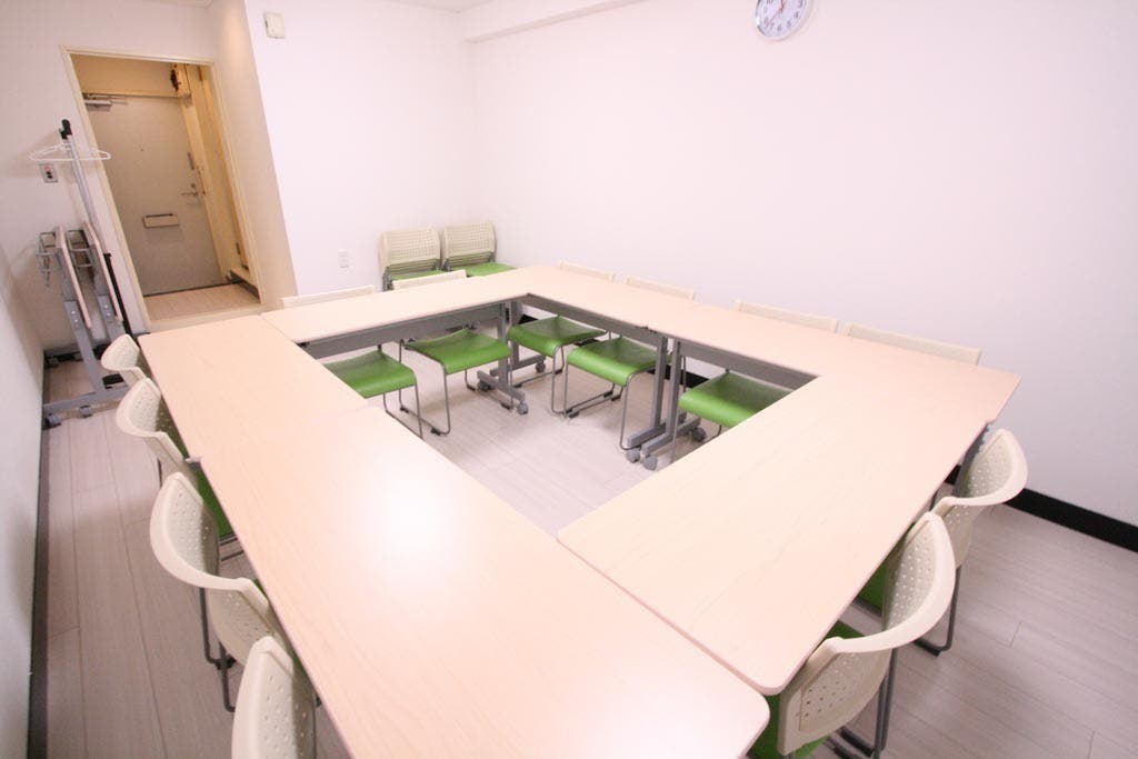 【渋谷駅B2出口25秒！ハチ公出口2分！20名】ビックカメラ隣！プロジェクタ・WiFi全て無料！ふれあい貸し会議室 渋谷No22の写真9